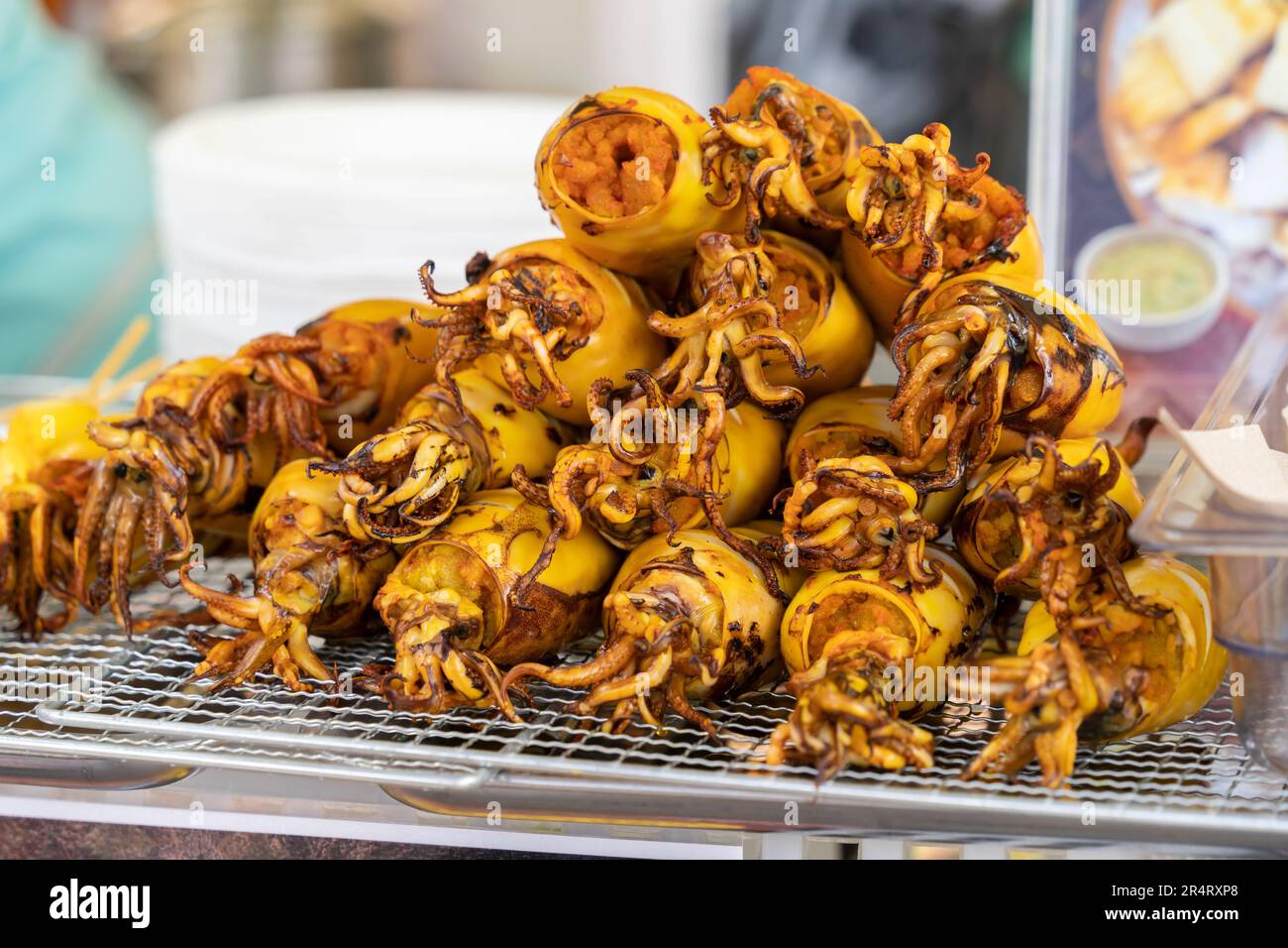 Thai crispy squid hi-res stock photography and images - Alamy