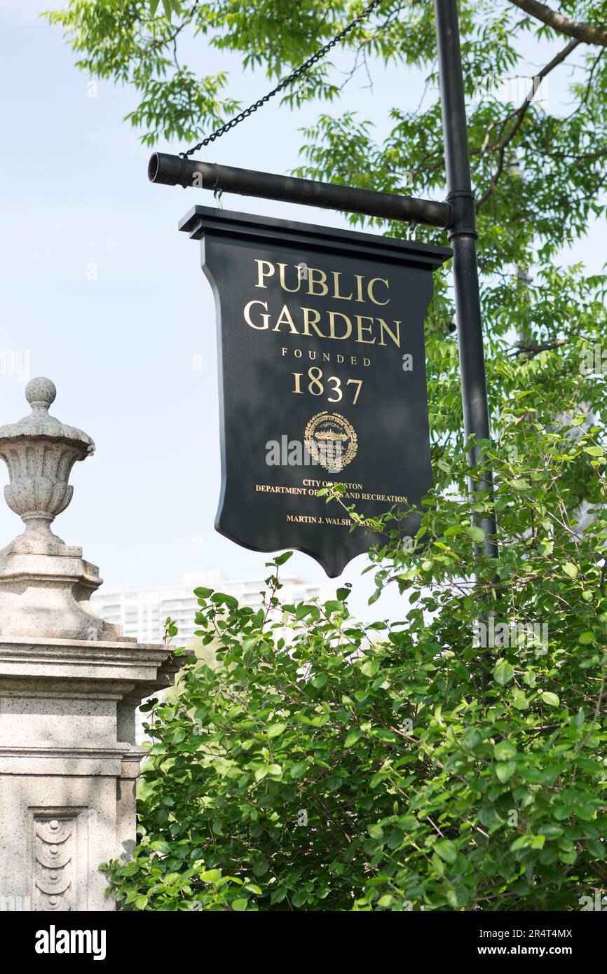 The public gardens boston hi-res stock photography and images - Alamy