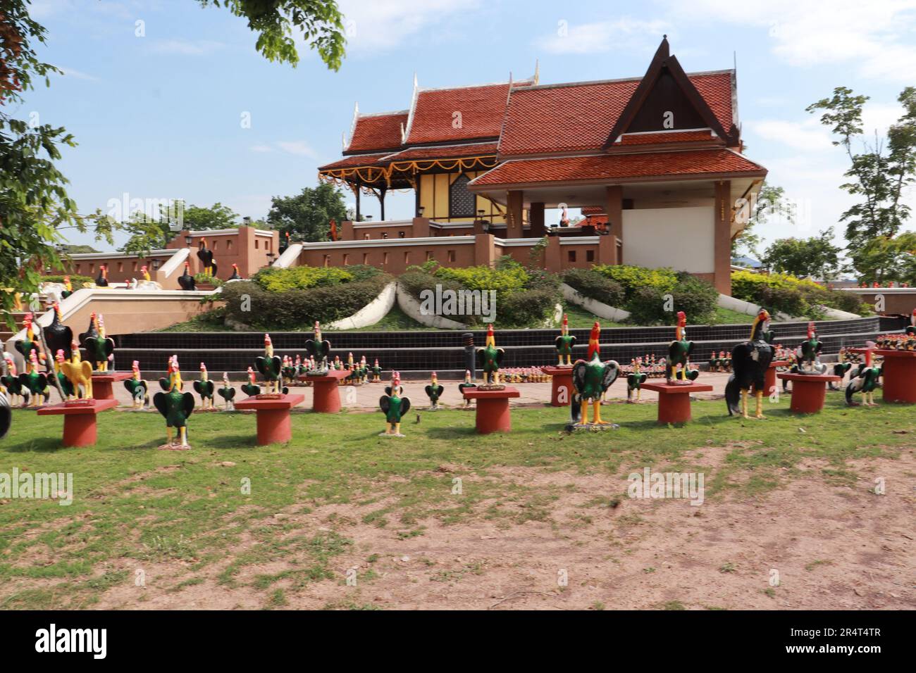 House building measure hi-res stock photography and images - Alamy