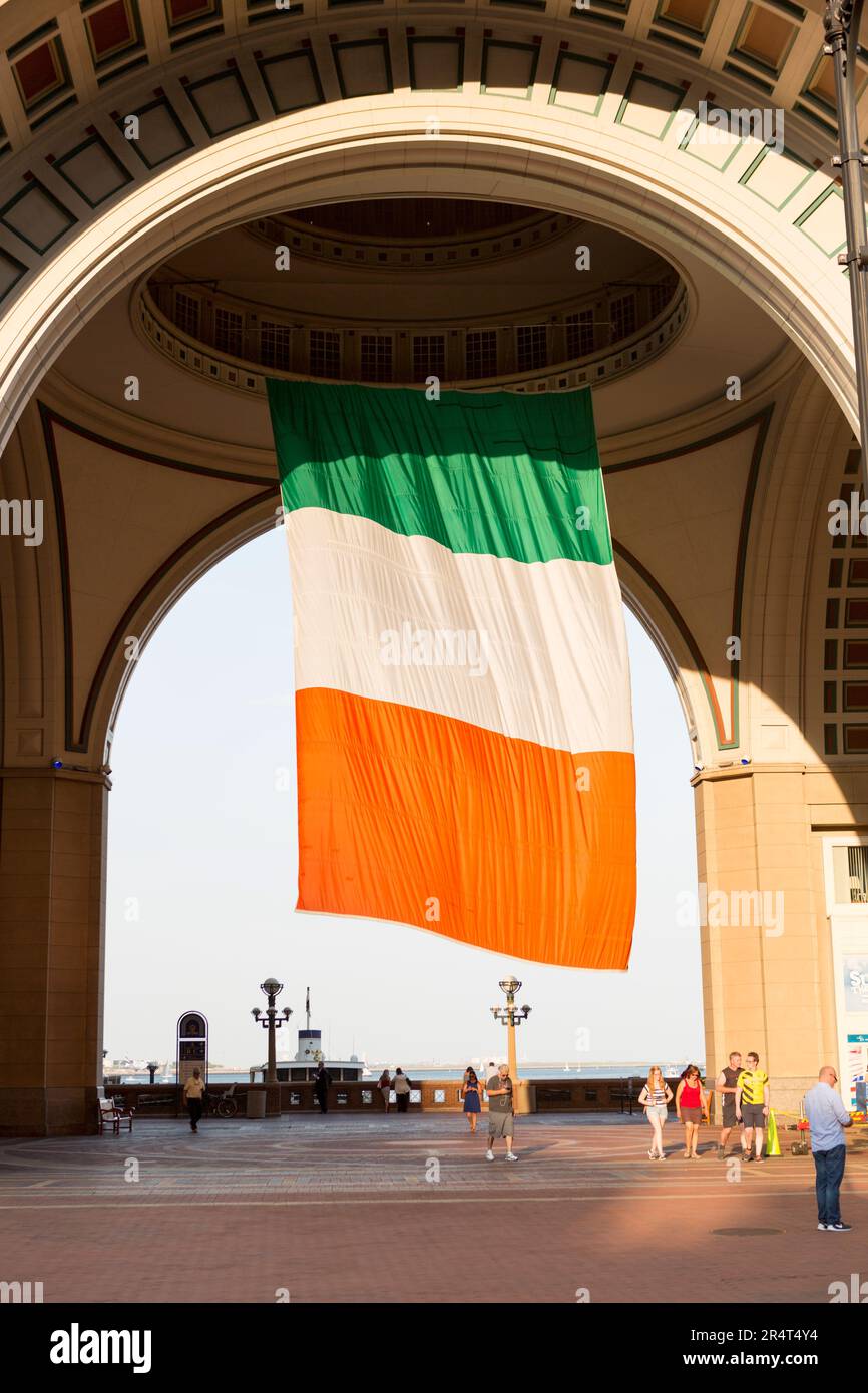 USA, Massachusetts, Boston, Irish flag below arch Stock Photo - Alamy