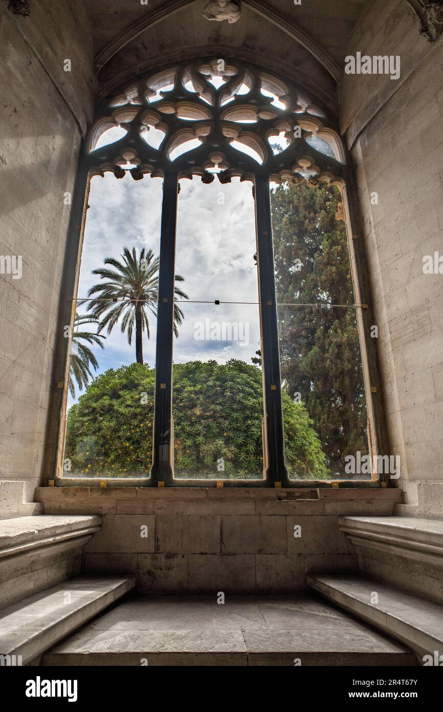 Inside Palma de Mallorca Lonja. Majorca gothic architecture. Main ...
