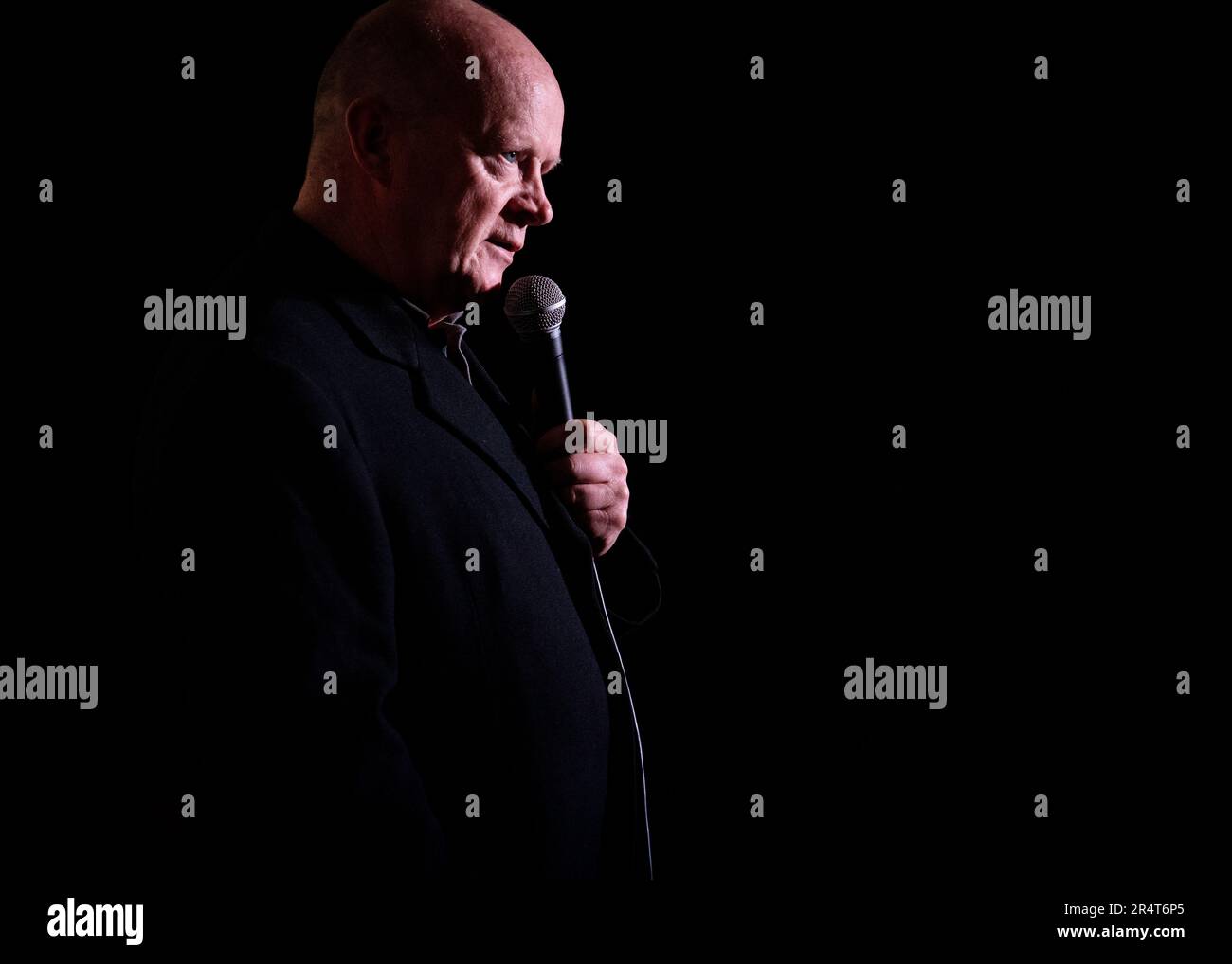 Mad Ron stand-up comedian, Joker Comedy Club, Chalkwell Park Rooms ...
