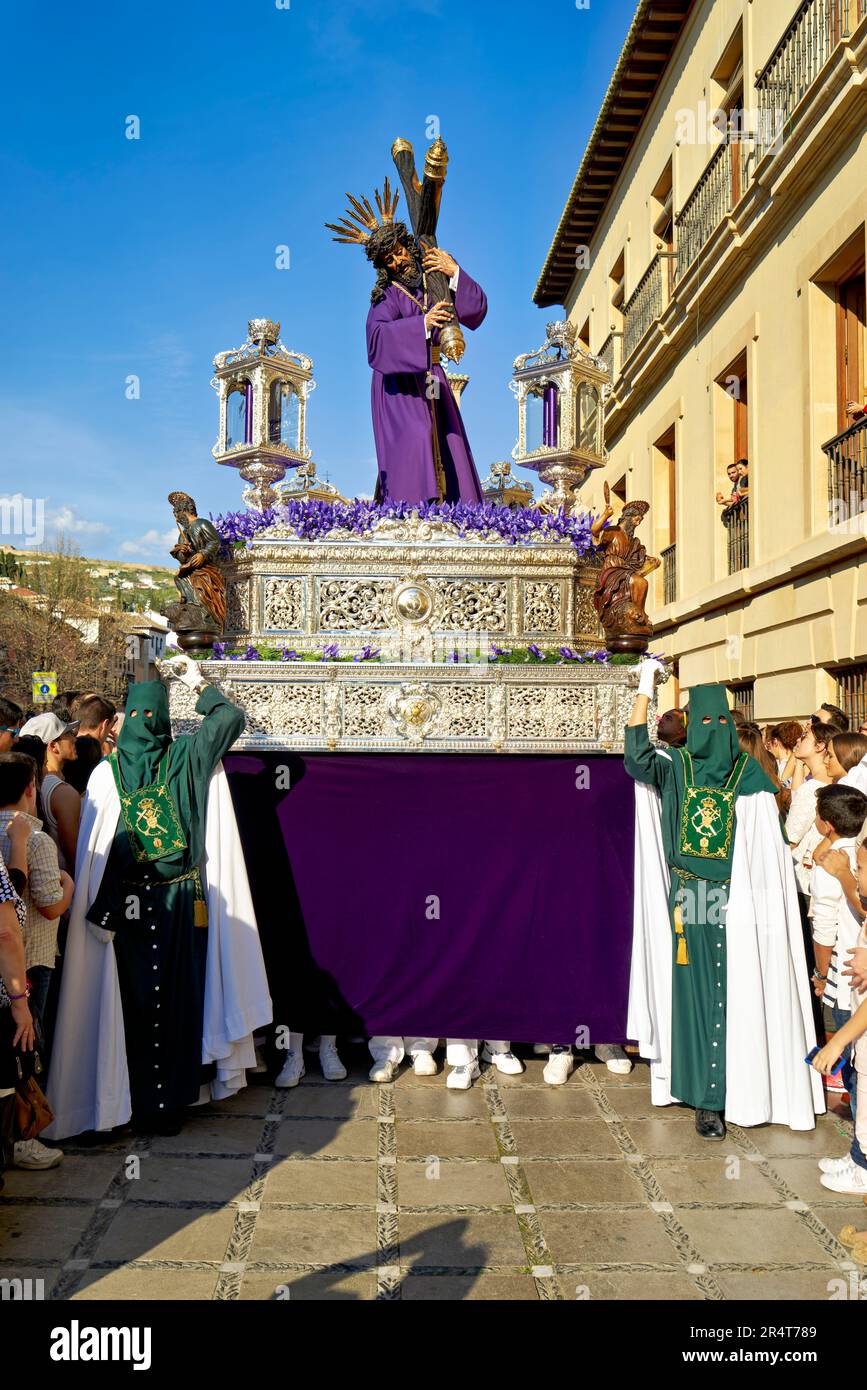 Holy statues hi-res stock photography and images - Alamy