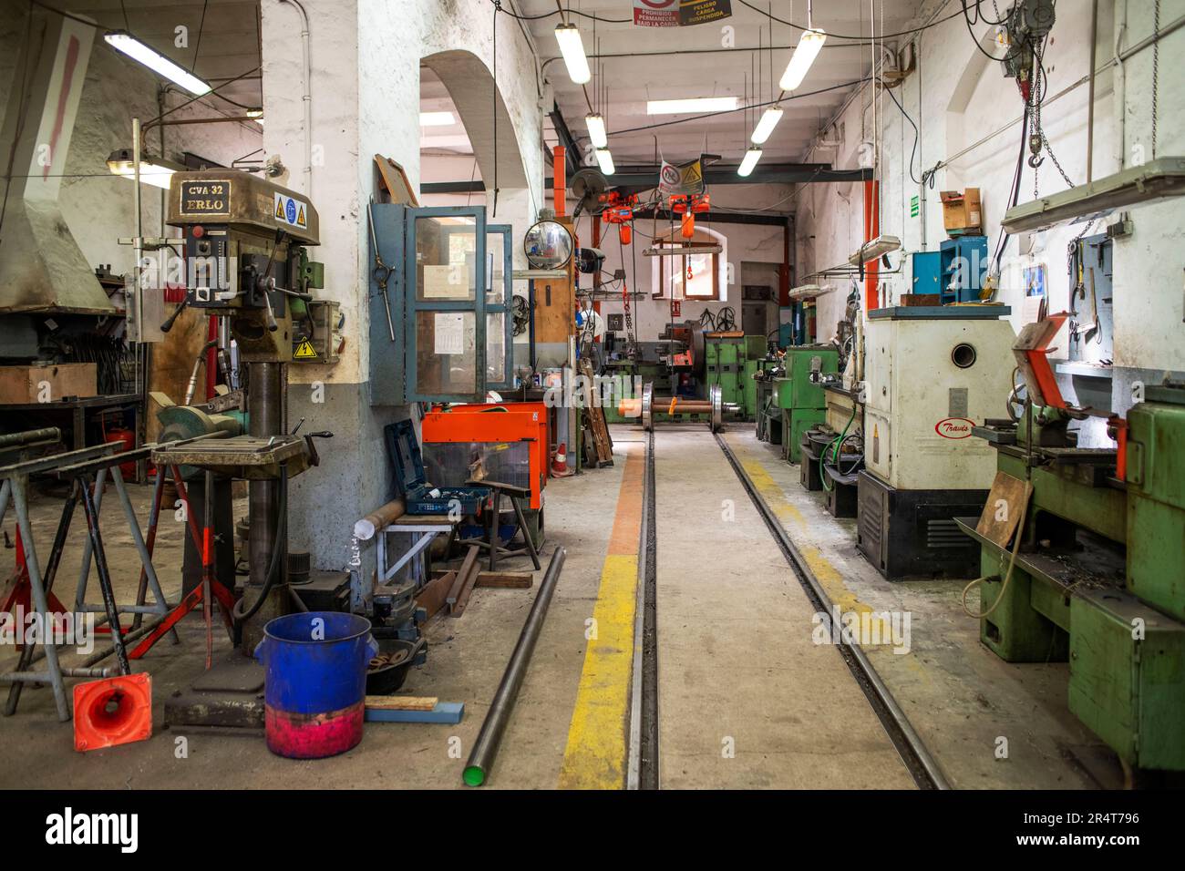 Garage train repair mechanical repair of Soller train in Soller tain ...