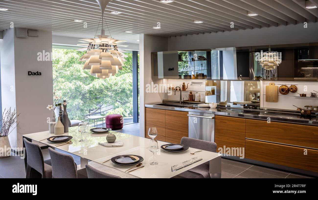 Stylish color schemes hi-res stock photography and images - Alamy