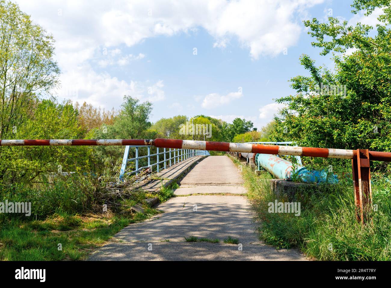 forbidden passage to the pedestrian bridge in disrepair Stock Photo - Alamy