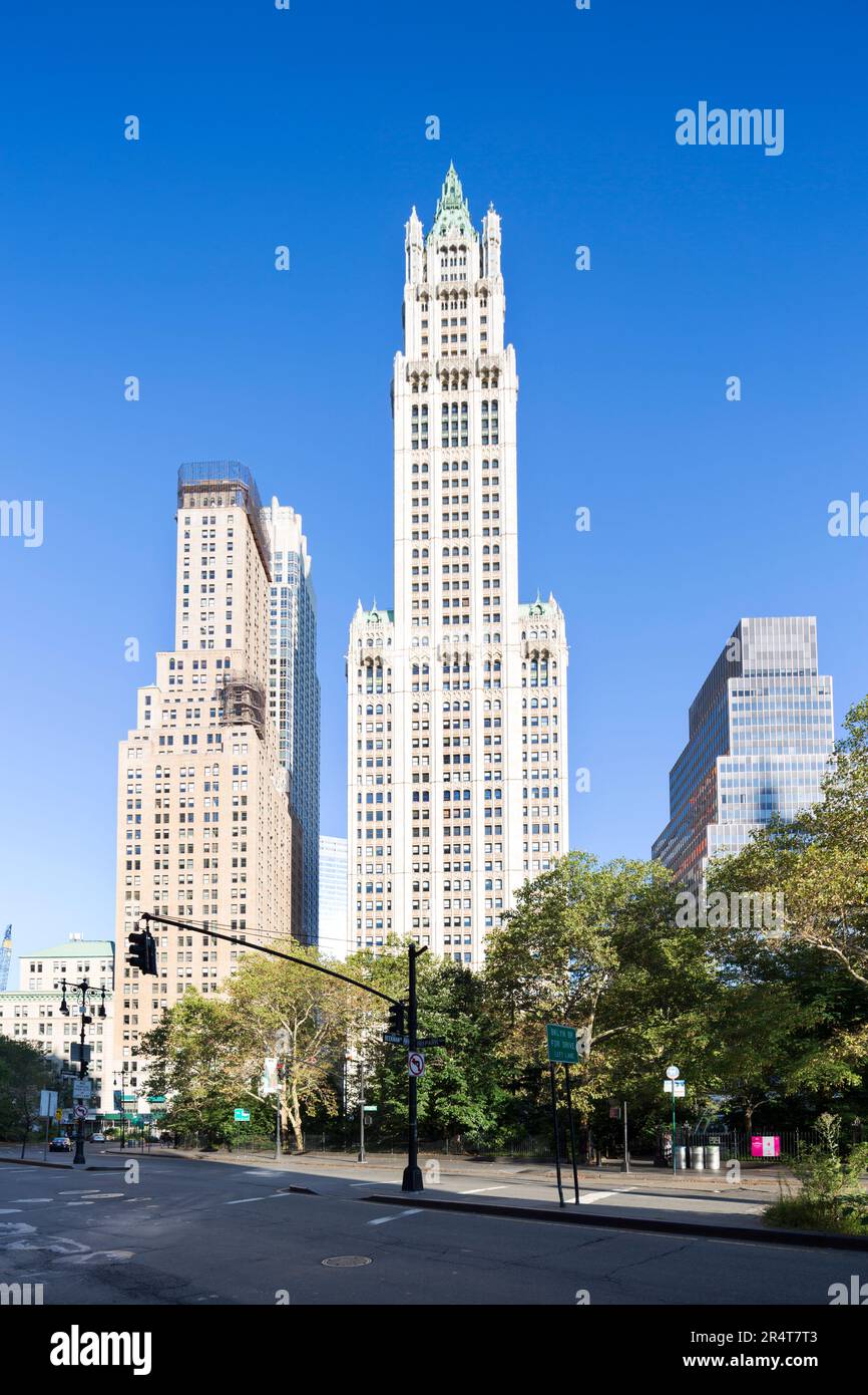 Woolworth building financial district hi-res stock photography and ...