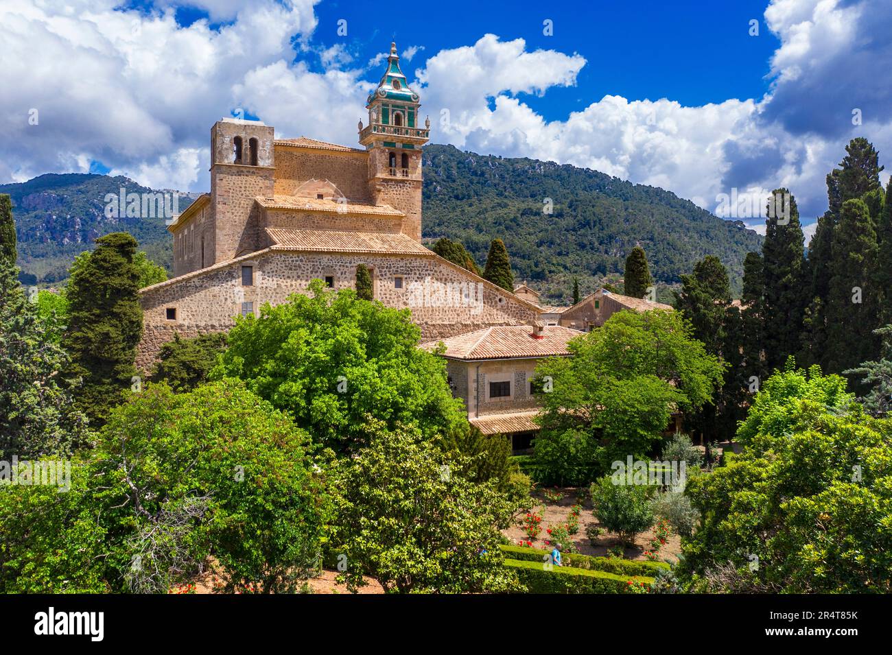 The royal charterhouse of valldemossa hi-res stock photography and ...