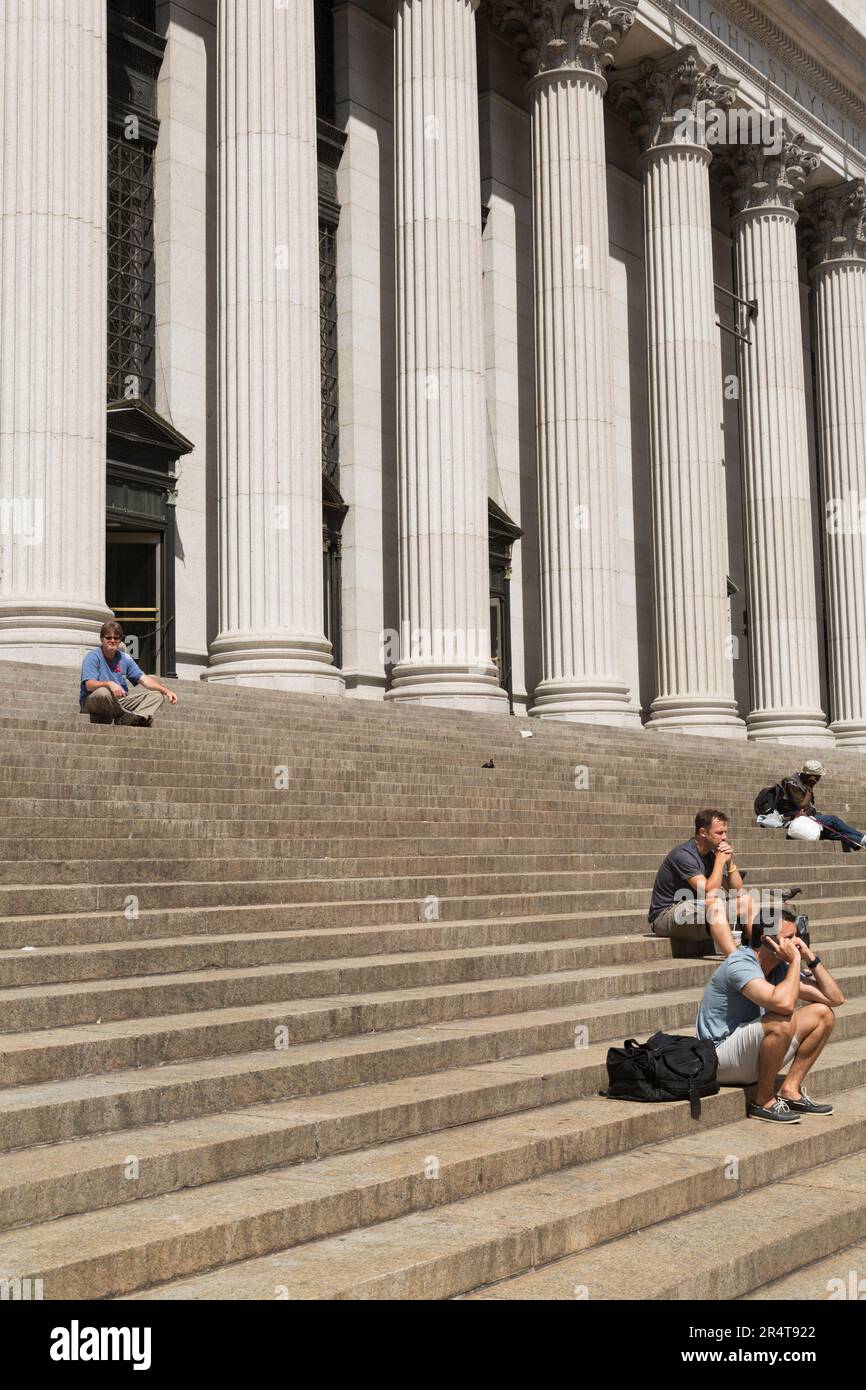 US, New York, The post office building at Penn station Stock Photo - Alamy