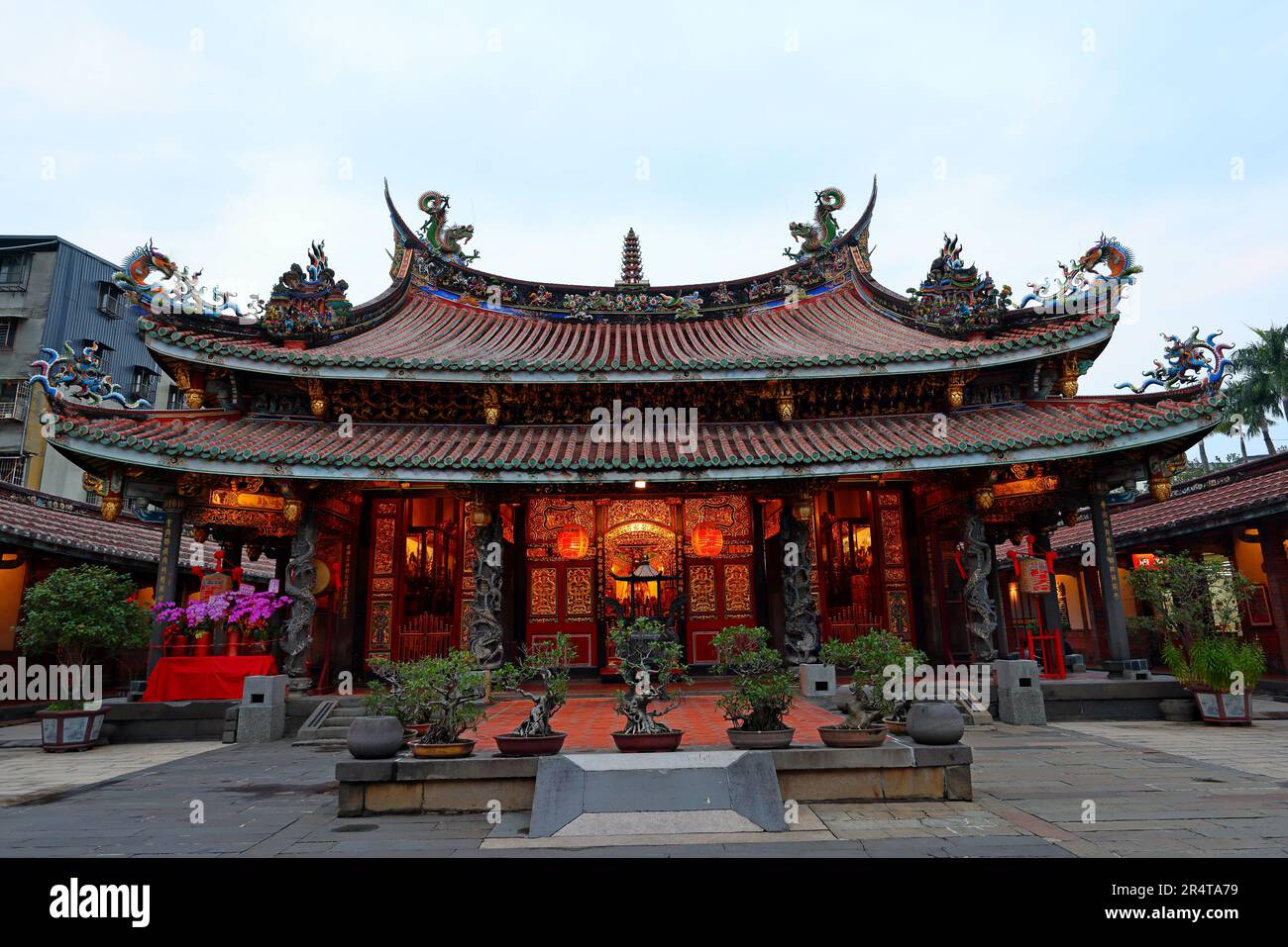 The Da Longdong Baoan Temple completed in 1831 dedicated to Bao Sheng ...