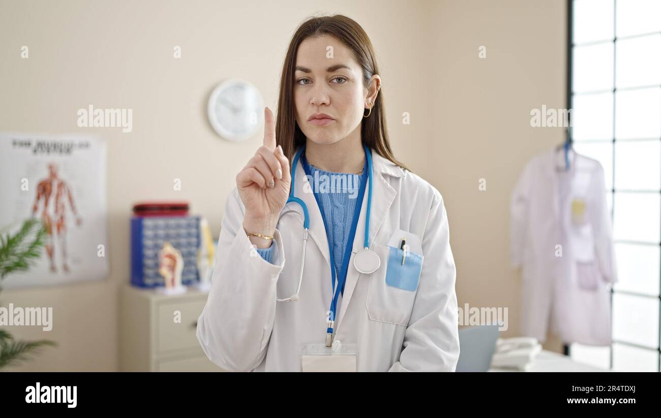 Doctor stethoscope saying hand gesture hi-res stock photography and ...