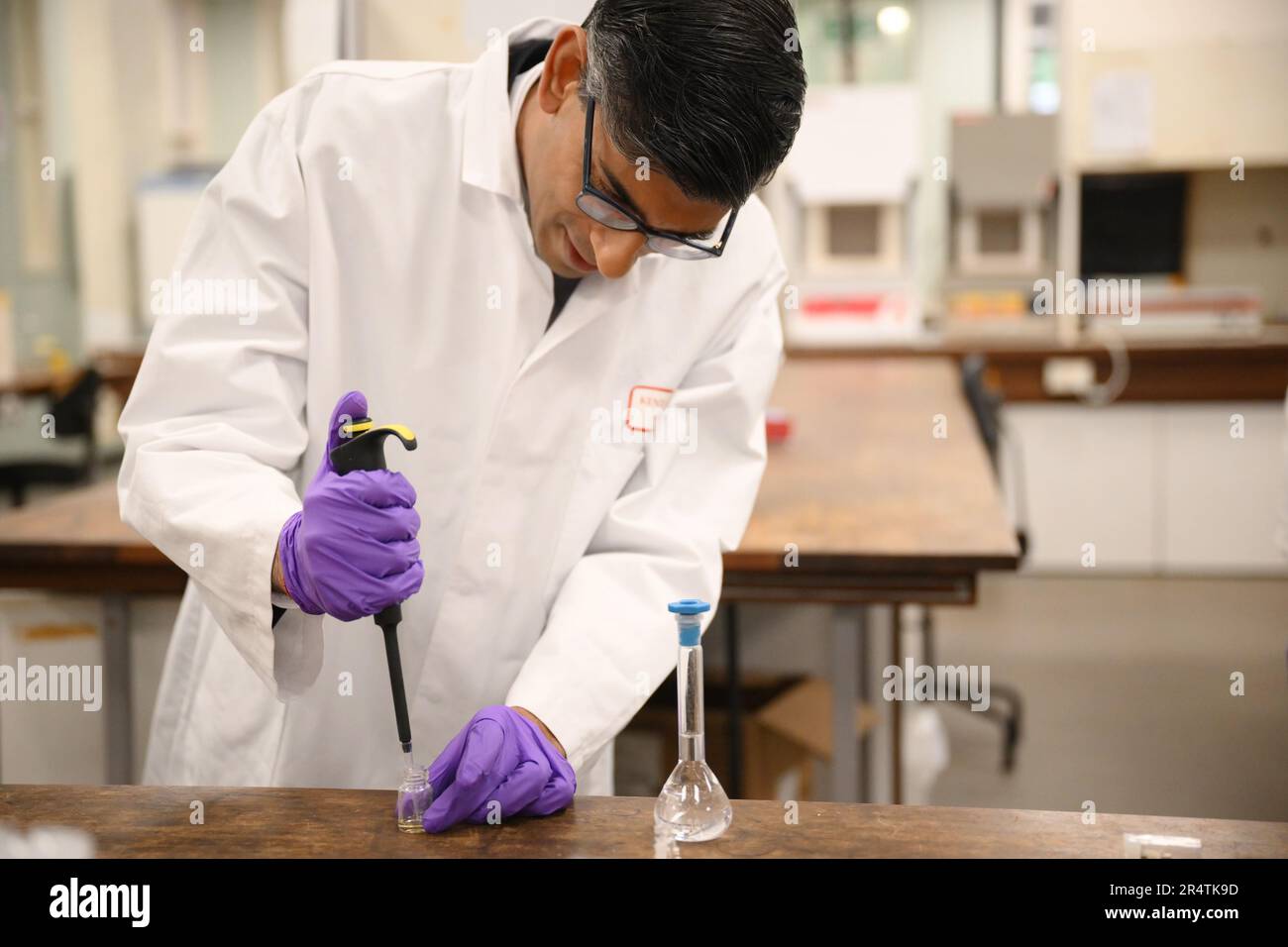 Prime Minister Rishi Sunak tests the contents of vaping during a visit ...