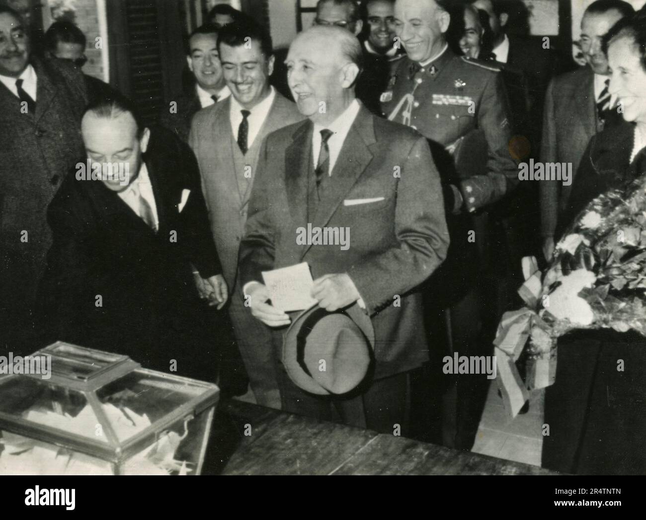 Spanish dictator Generalissimo Francisco Franco casting his vote, Spain ...