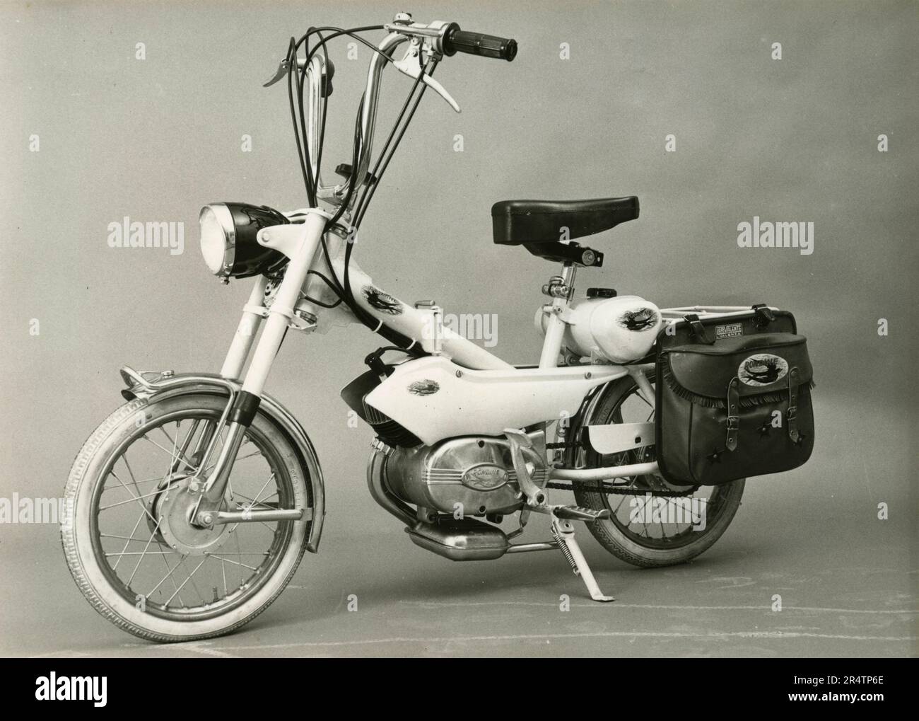 Rondine Motor Mini Baby 49cc moped open, Italy 1960s Stock Photo - Alamy
