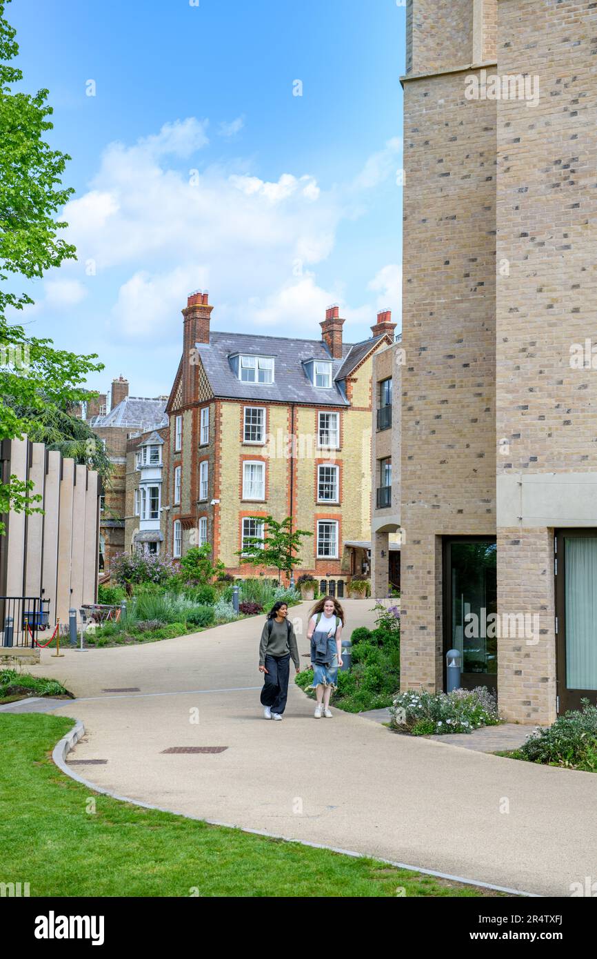 Students by the Anniversary Building (right) at St Hilda's College ...