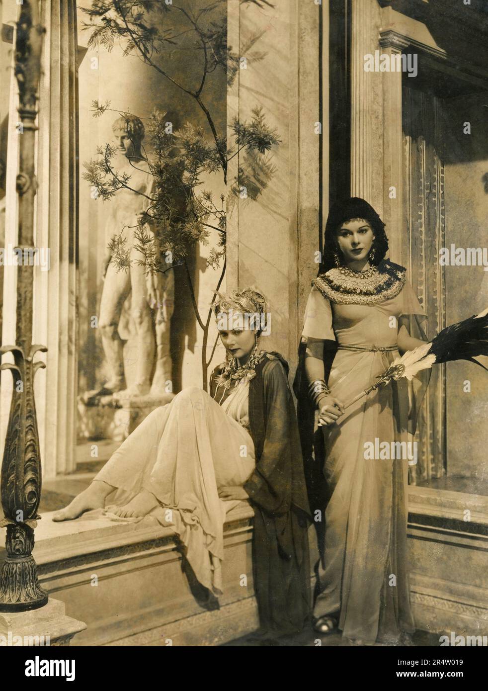 Actresses Harda Swanhilde and Olga Edwardes in the movie Caesar and ...