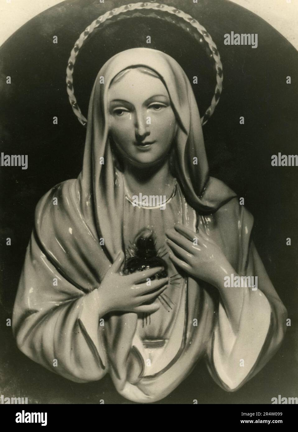 The Crying Madonnina of Siracuse, Italy 1953 Stock Photo - Alamy