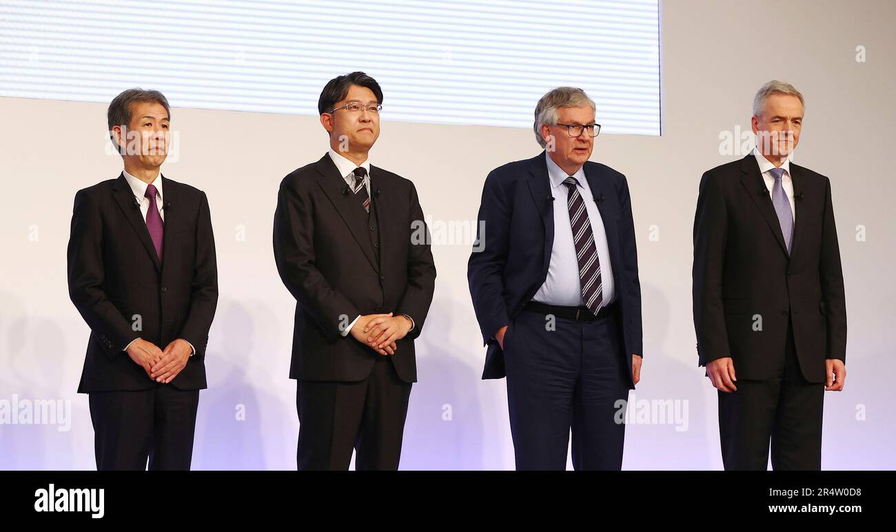(L-R) Satoshi Ogiso, President of Hino Motors, Koji Sato, President of ...