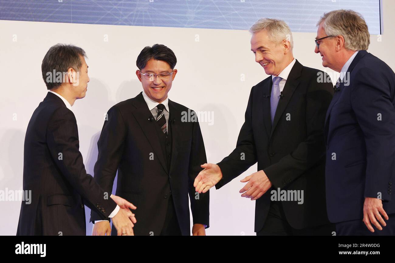(L-R) Satoshi Ogiso, President of Hino Motors, Koji Sato, President of ...