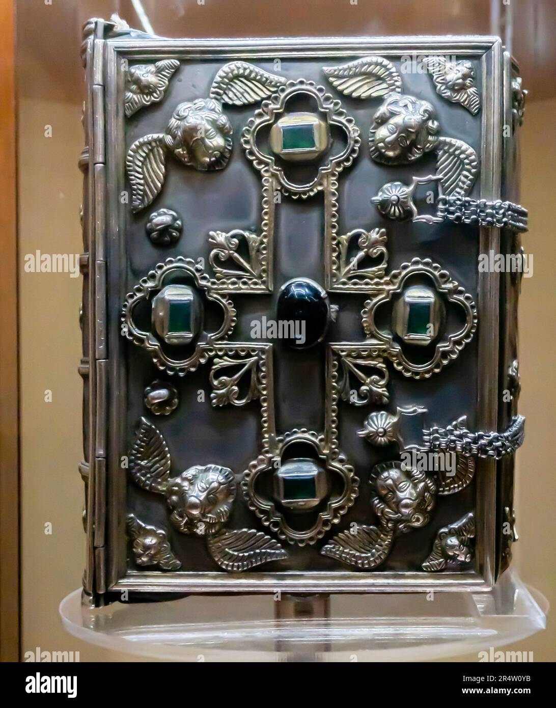 Armenian illuminated manuscript hi-res stock photography and images - Alamy