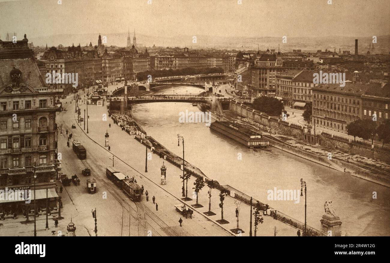 1924 vienna hi-res stock photography and images - Alamy