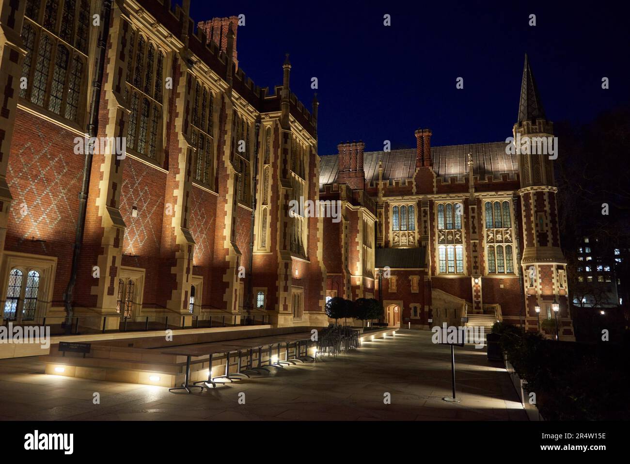 Livery hall room hi-res stock photography and images - Alamy