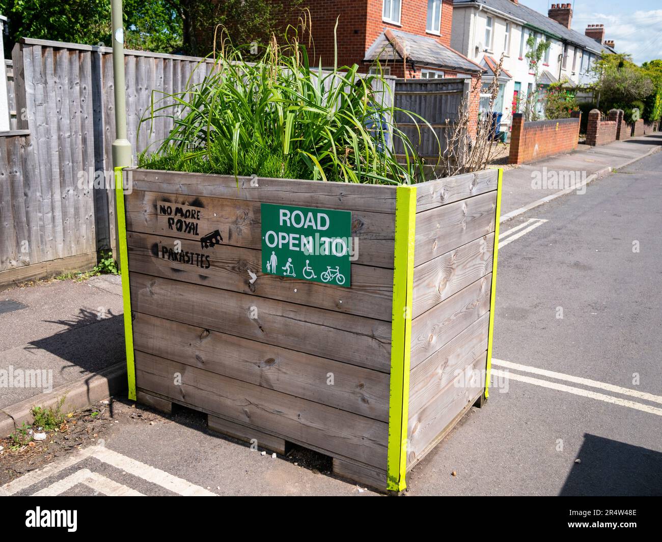 Bollard erected as part of the oxford low traffic neighbourhood hi-res ...