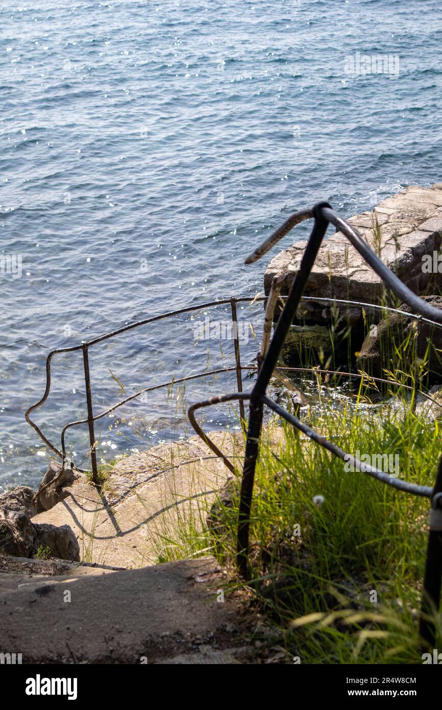 Metal railing hi-res stock photography and images - Alamy