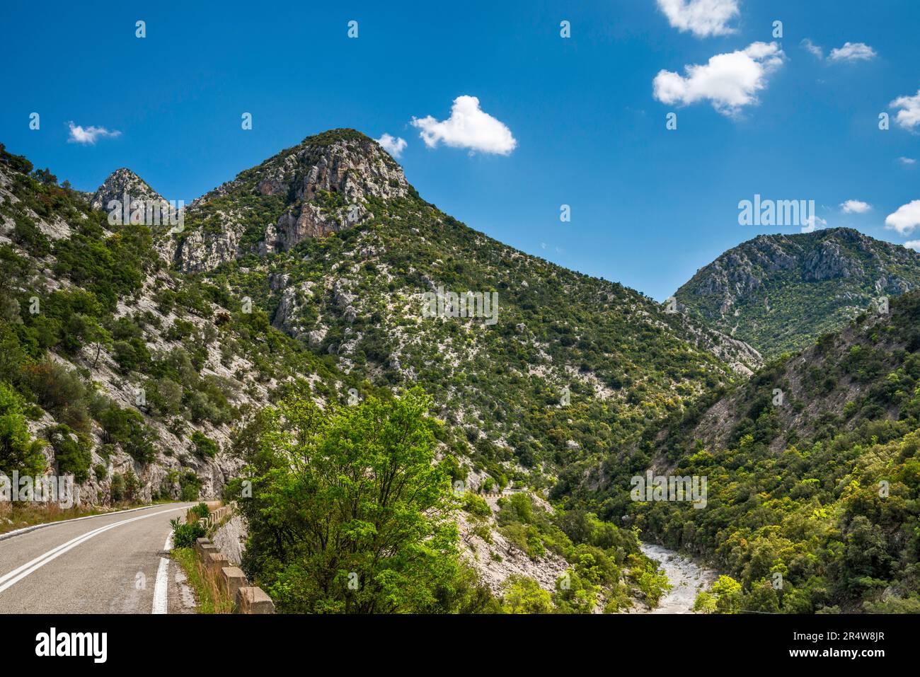 Parnon Massif (Parnonas Mtns), Bella Vista viewpoint, Dafnon river ...