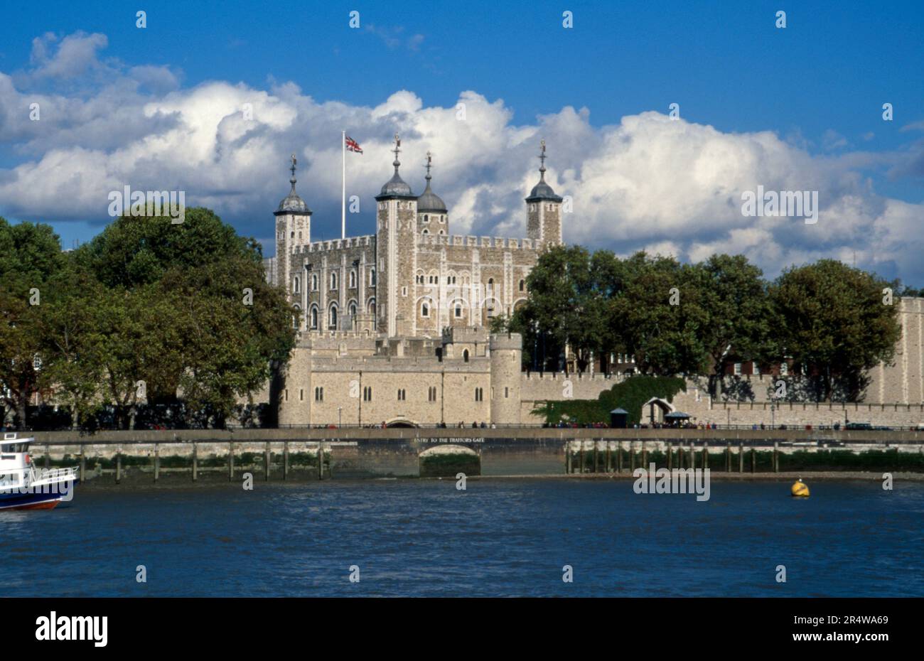 1990s city hi-res stock photography and images - Alamy