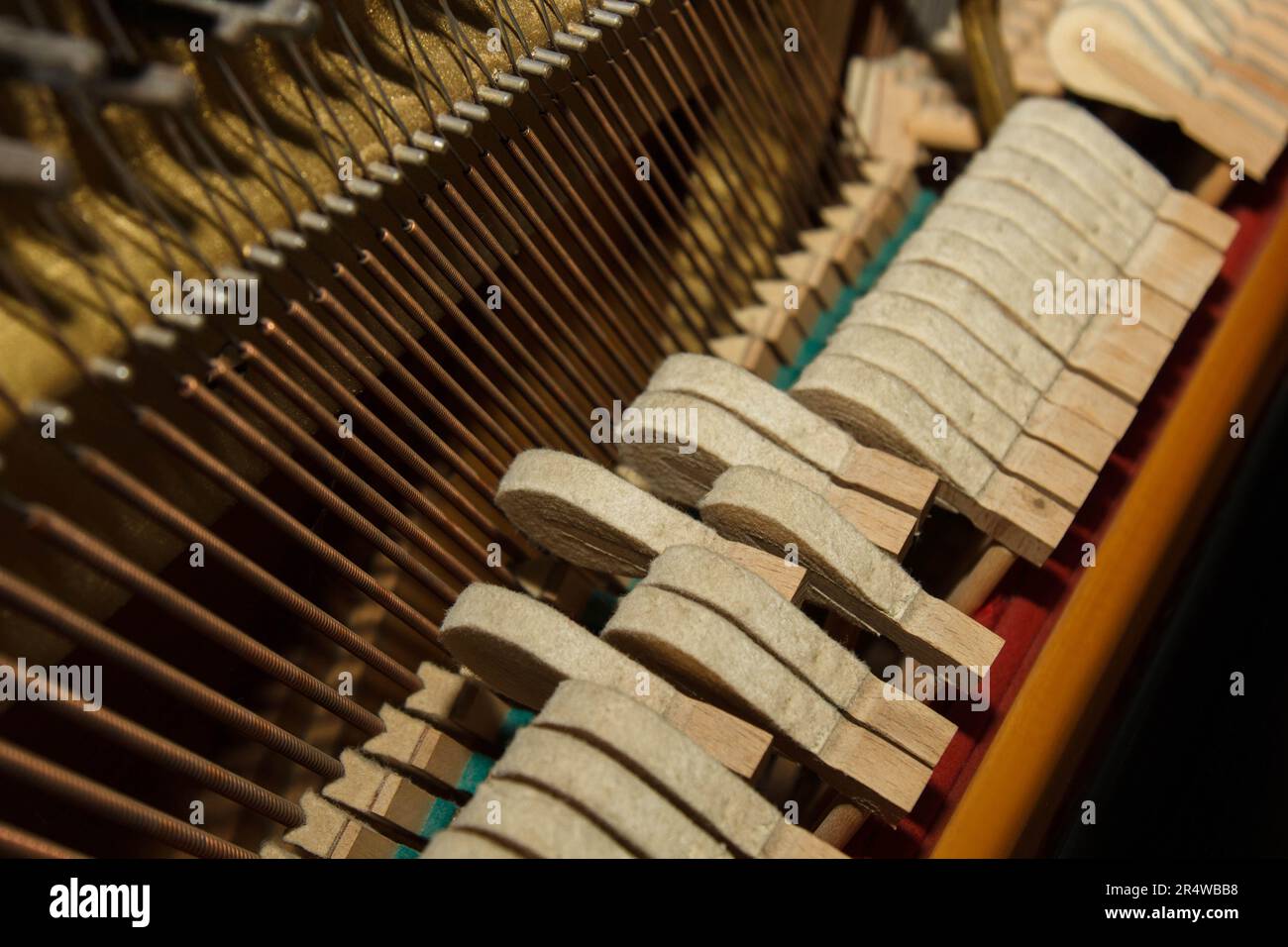 Piano Inside Parts