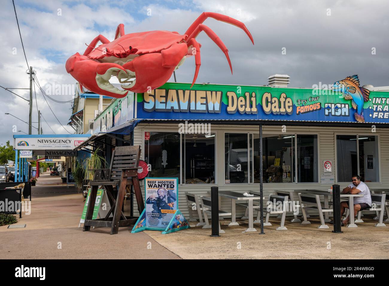 Seaview deli cafe hi-res stock photography and images - Alamy