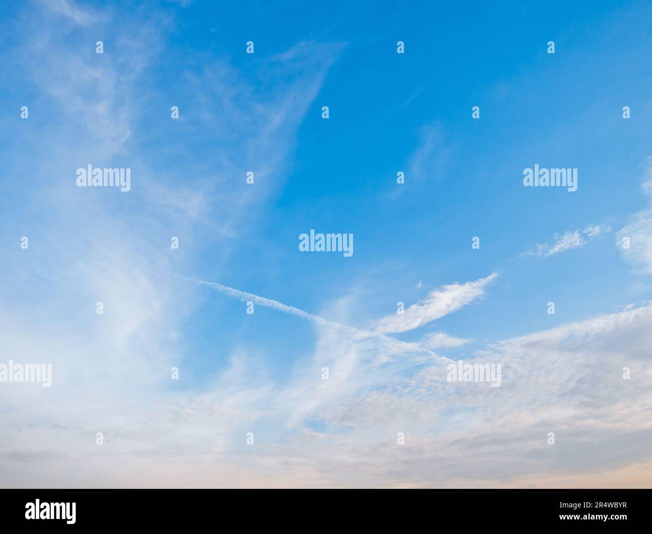 Beautiful sky and clouds summer good weather Stock Photo - Alamy