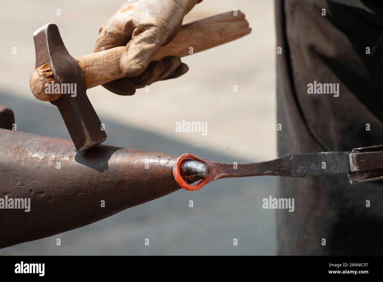 Forging hammer hi-res stock photography and images - Alamy