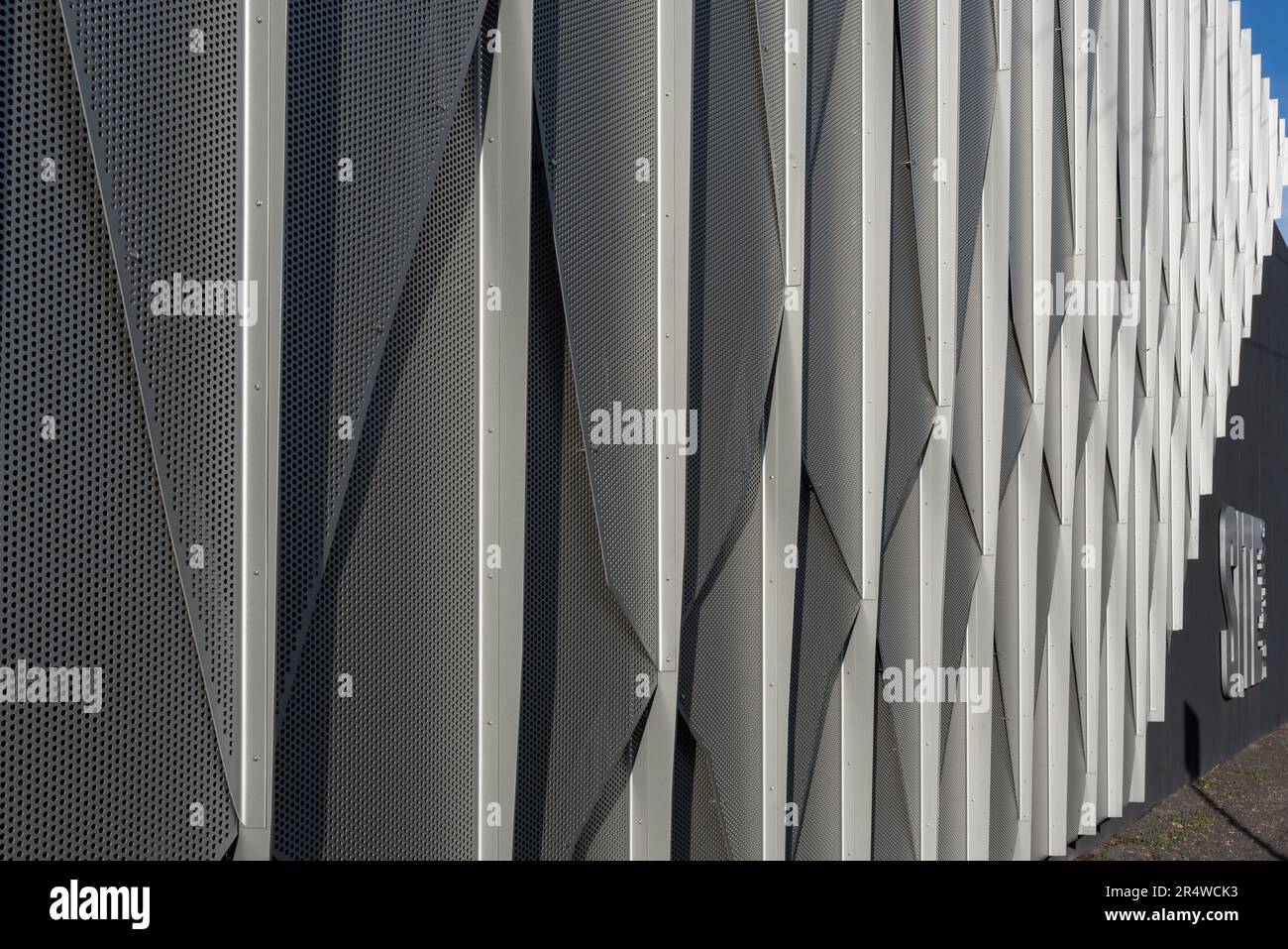 Folded aluminum facade of SITE Santa Fe, architectural design inspired ...