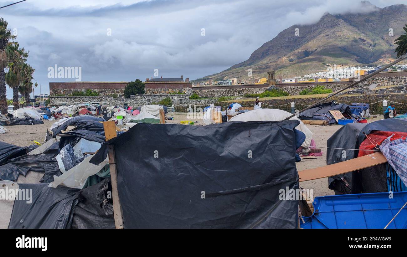 Urban settlement in south africa hi-res stock photography and images ...