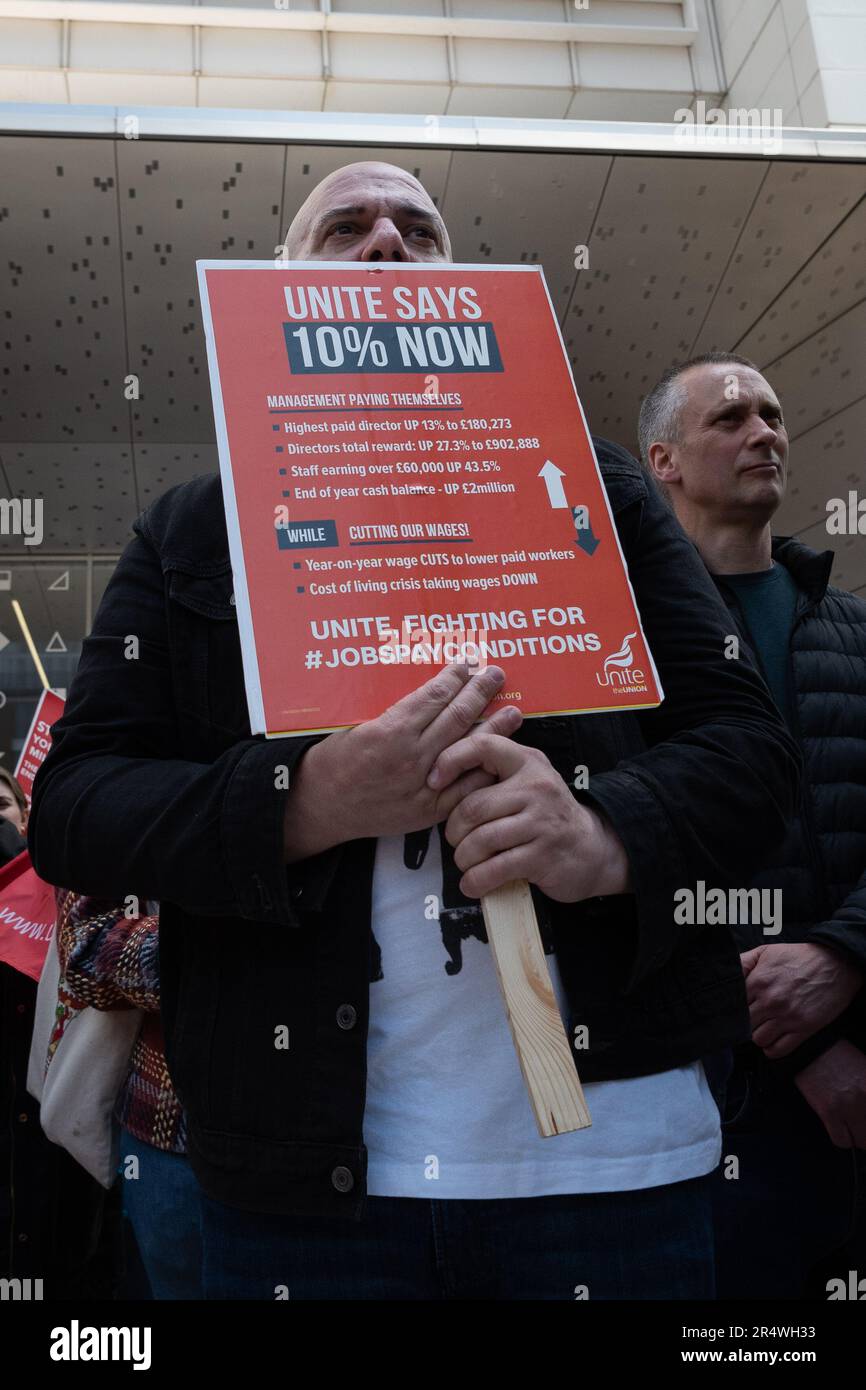 London, UK. 30 May, 2023. Striking workers at the homeless charity St ...