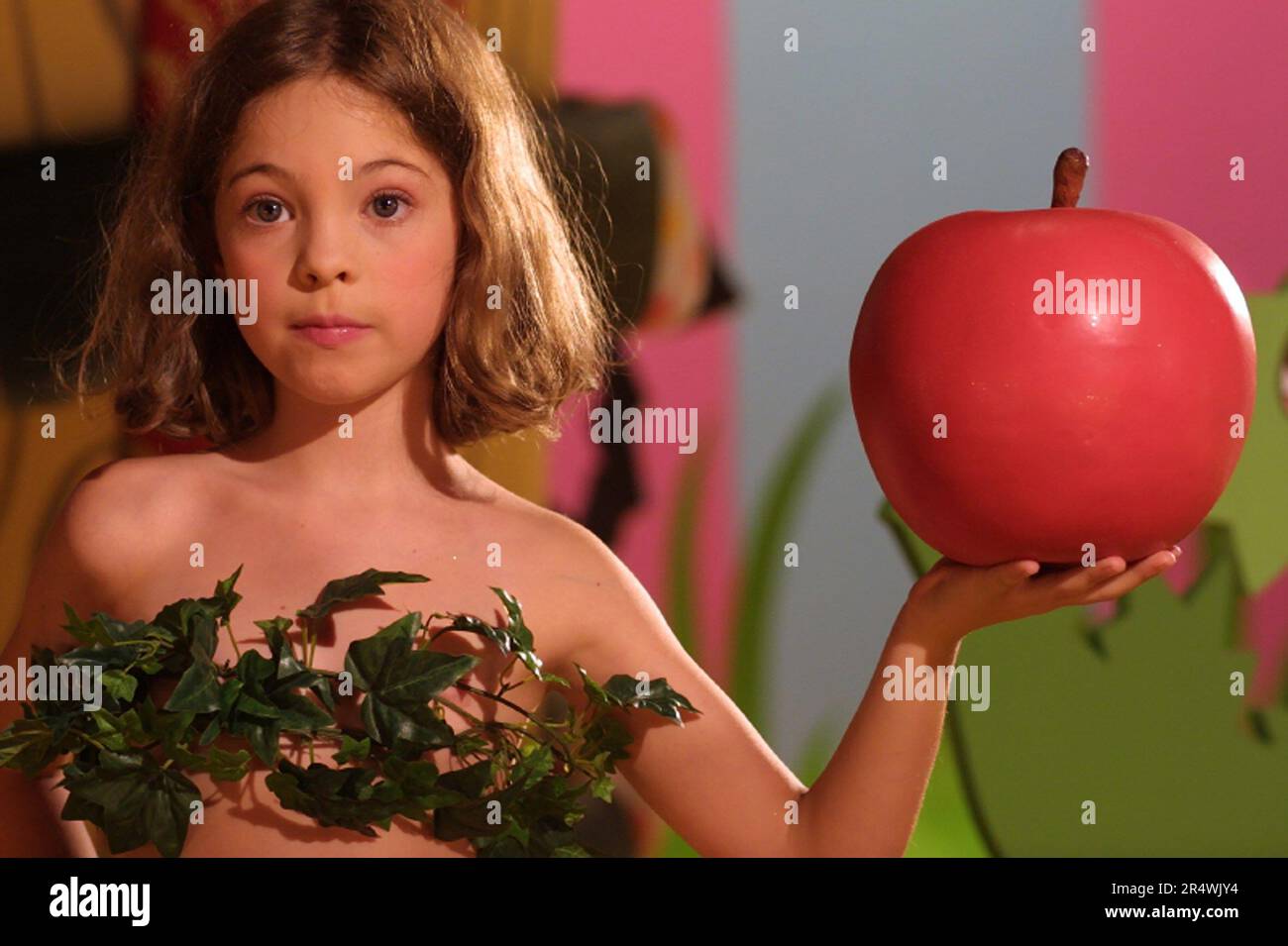 Jeux d'enfants Year : Year : 2003 France Belgium Director : Yann ...