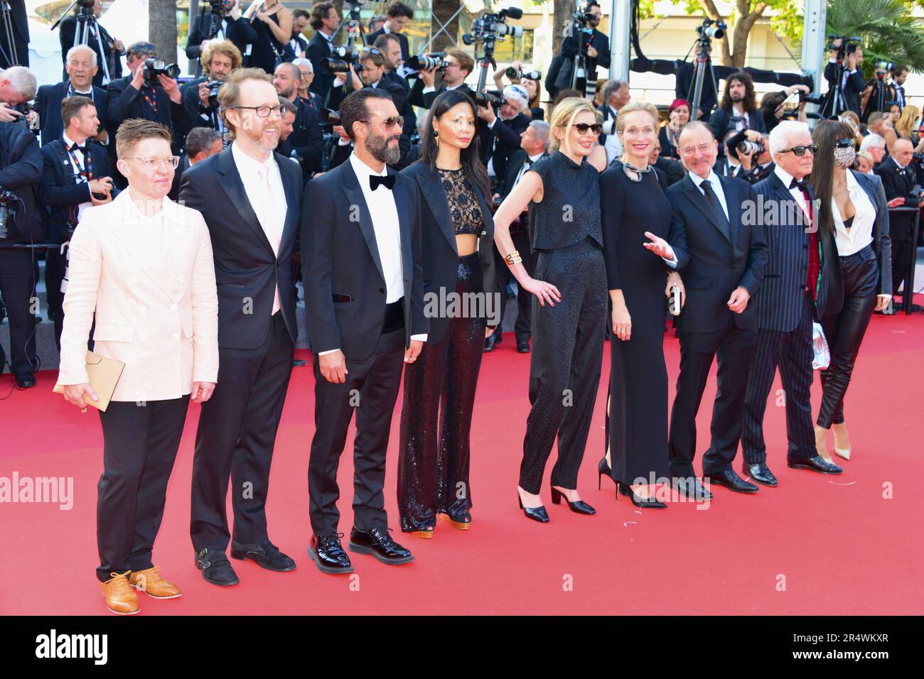 Alexis Bloom (4th right), Fisher Stevens (3rd right) 'Club Zero' Cannes ...