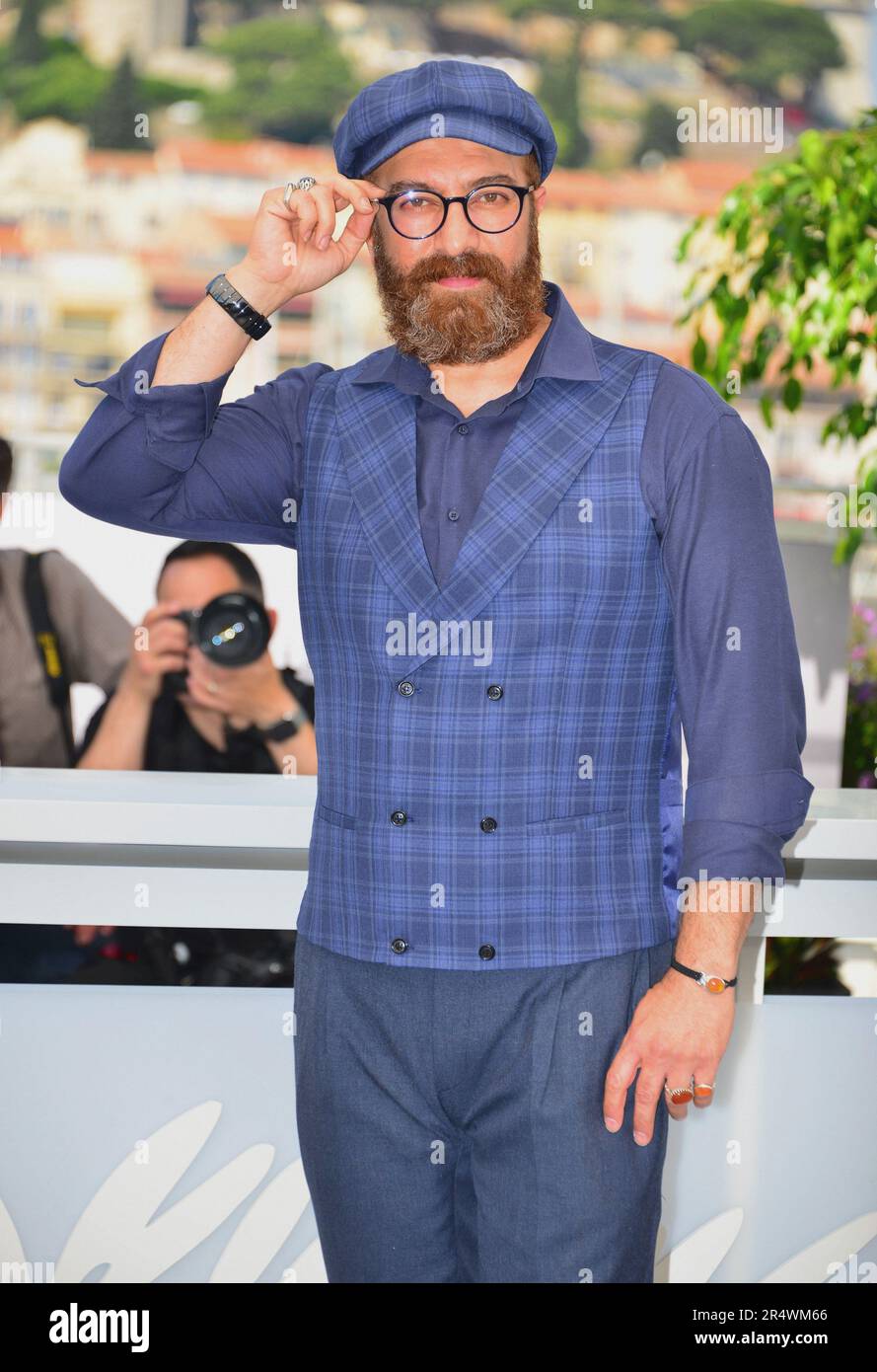 Ayeh haye zamini hi-res stock photography and images - Alamy