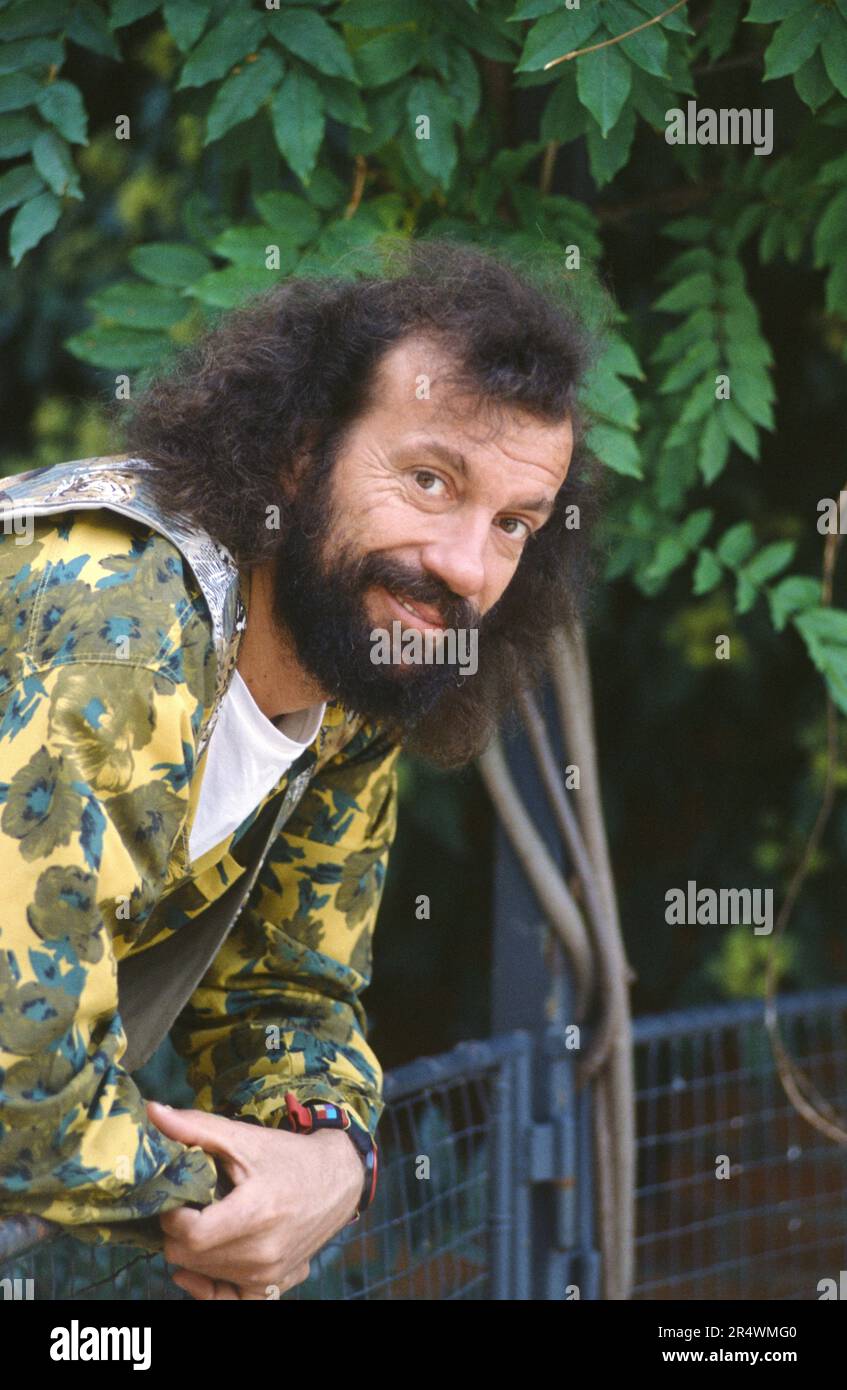Portrait of French singer Antoine on 26 September 1990 Stock Photo - Alamy