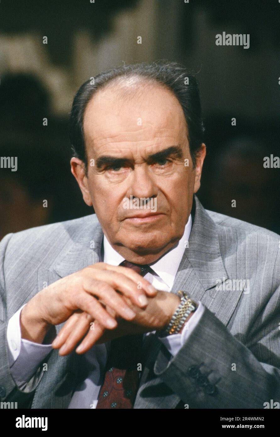 Georges Marchais on the set of the literary TV show 'Apostrophes' on 4 ...