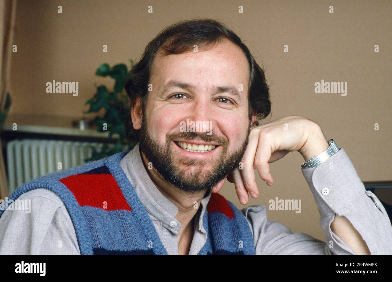 Portrait of French composer Pierre Porte at home, circa 1987. Photo ...