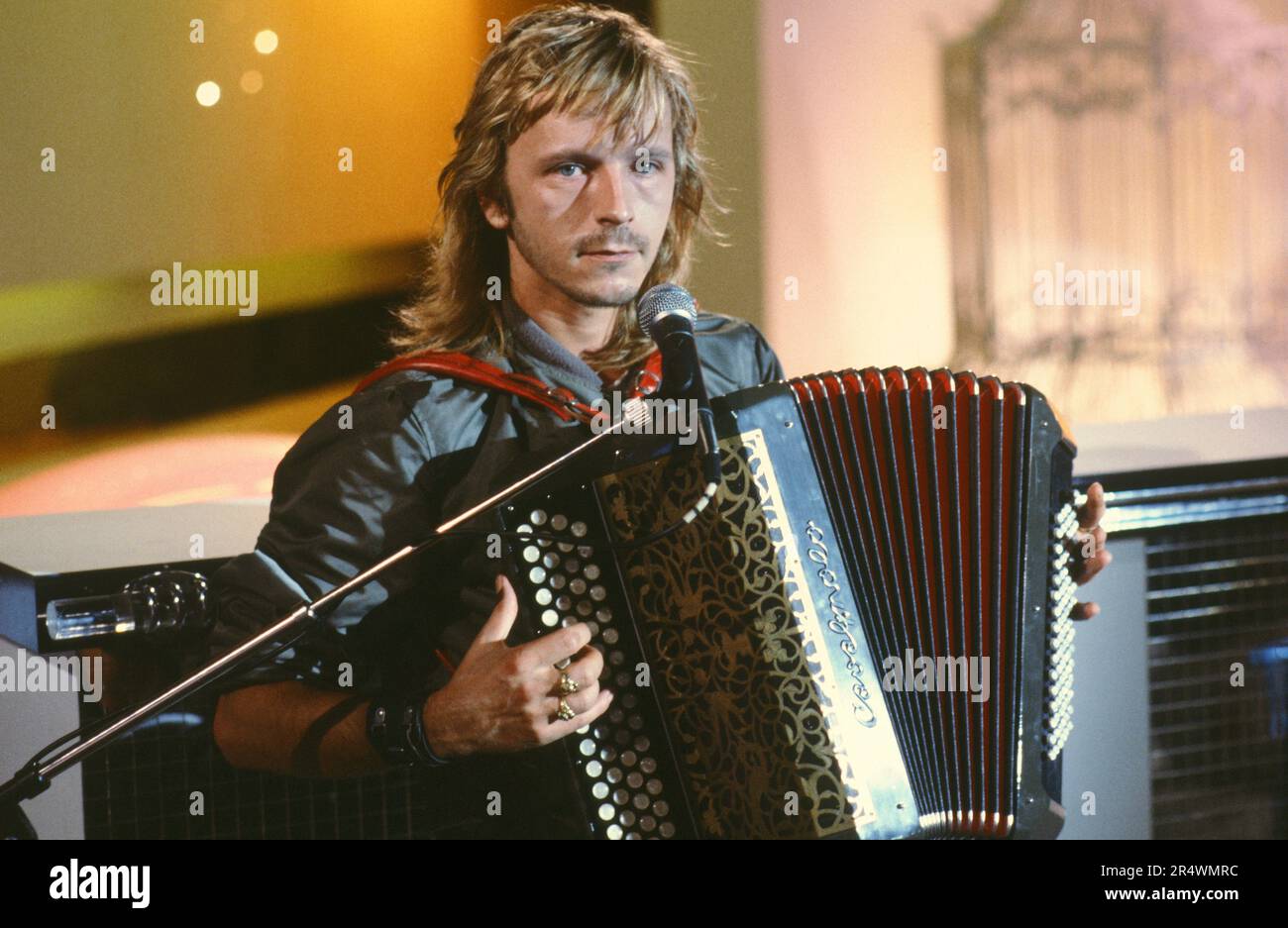 Renaud singer hi-res stock photography and images - Alamy
