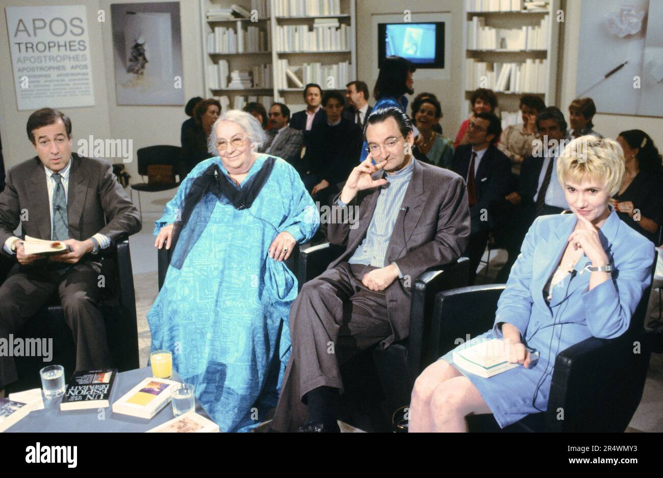 Jacques Attali and Miou-Miou on the set of the literary TV show ...
