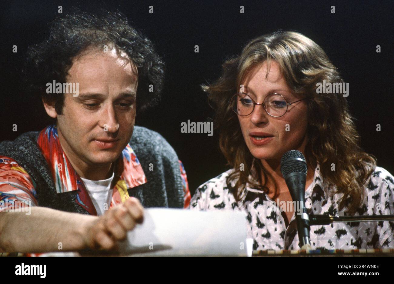 French singers and composers Michel Jonasz and Véronique Sanson in 1982 ...