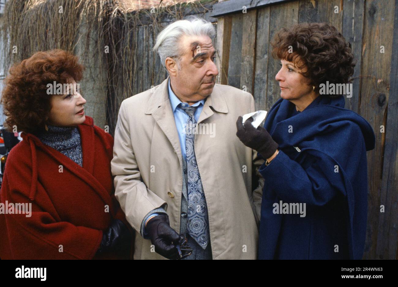 Rien que la verite hi-res stock photography and images - Alamy