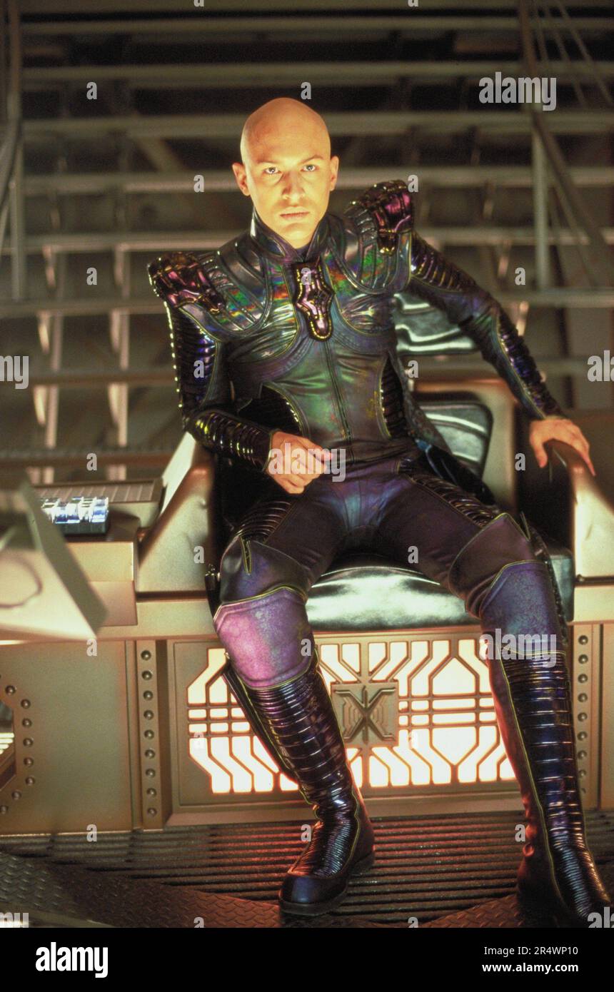 Star Trek : Nemesis Year : 2002 USA Director : Stuart Baird Tom Hardy Stock Photo - Alamy