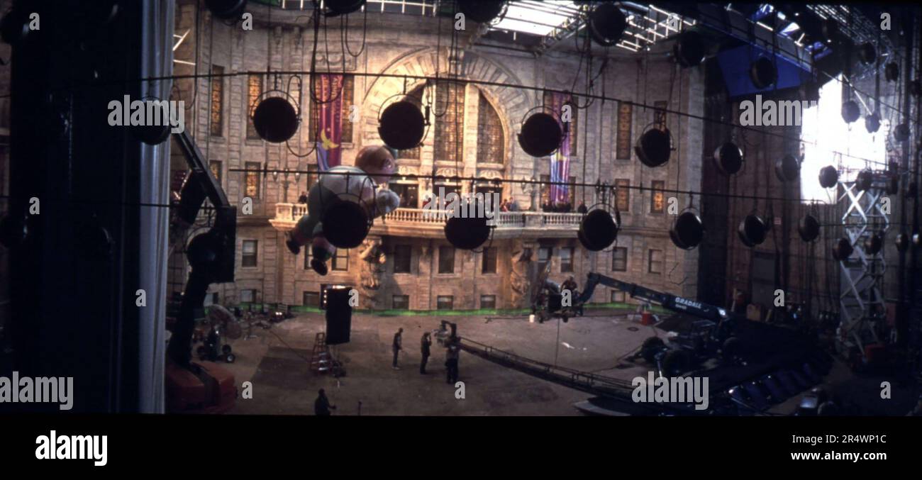 Spider man Year : 2002 USA Director : Sam Raimi Shooting picture Stock ... Spider man Year : 2002 USA Director : Sam Raimi Shooting picture Stock ...