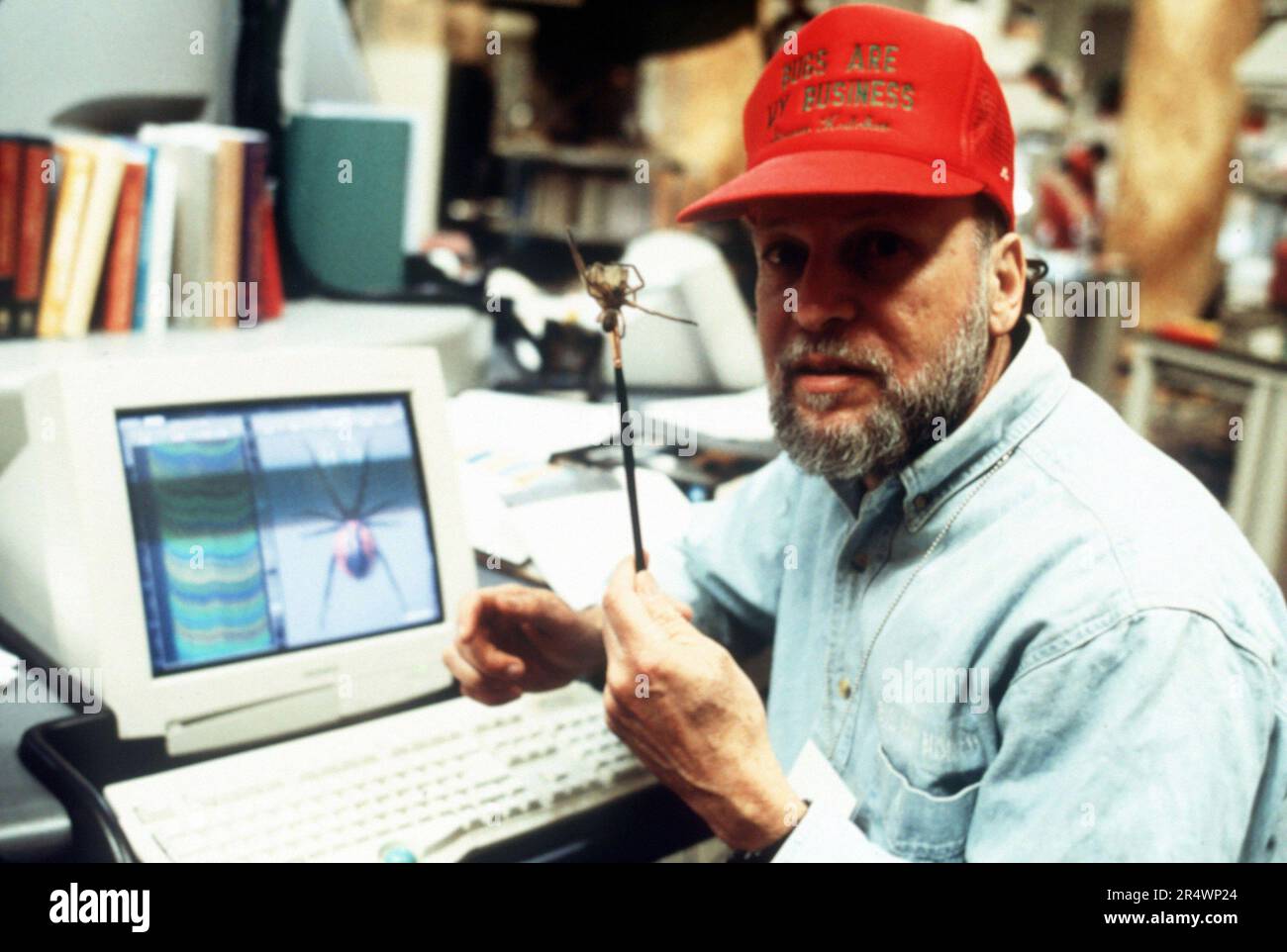 Spider man Year : 2002 USA Director : Sam Raimi Steven R. Kutcher ...